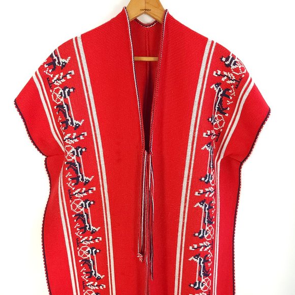 Unbranded | Other | Vtg Handmade Poncho Folk Horses Print Amish Theme ...